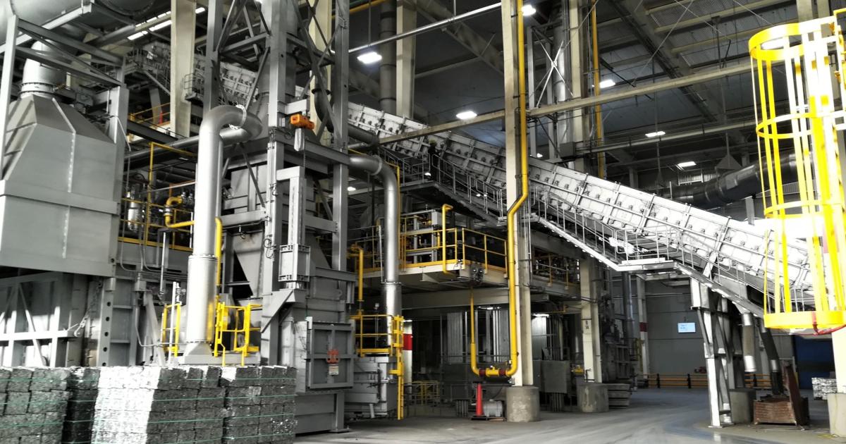 Hot shredded scrap conveyor | Magaldi