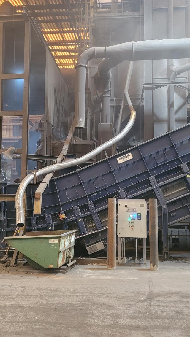 Hot sand conveyor | Magaldi