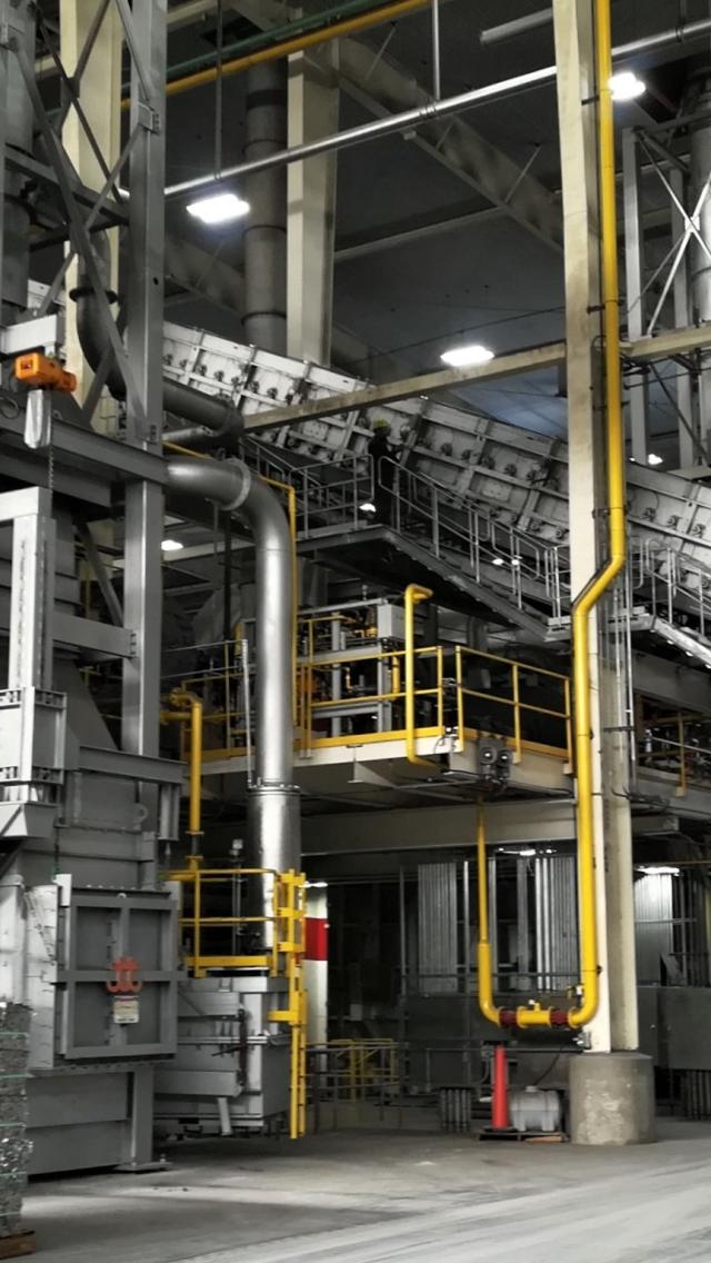 Hot shredded scrap conveyor | Magaldi