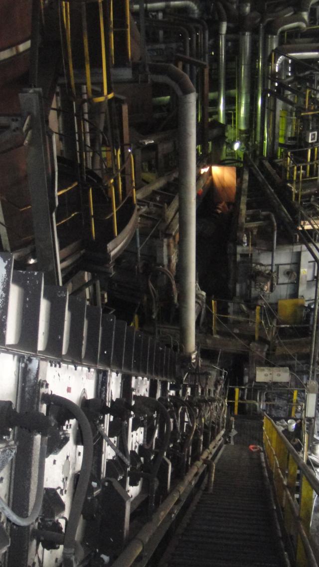 Hot Direct Reduction Iron (DRI) conveyor | Magaldi