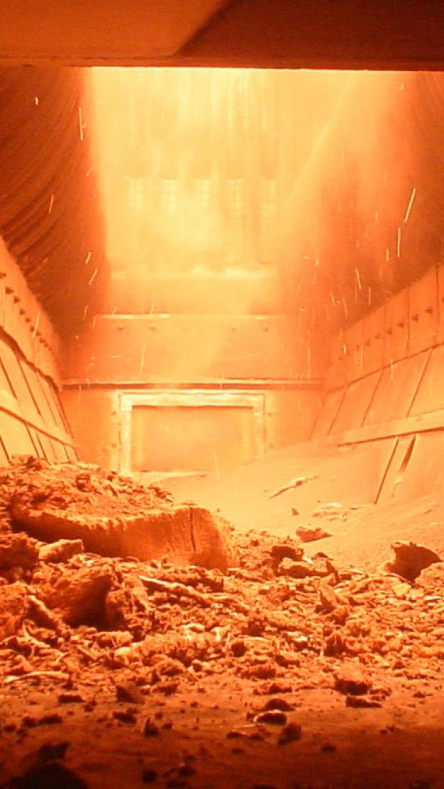 Dry bottom ash handling system for high-ash content coals | Magaldi