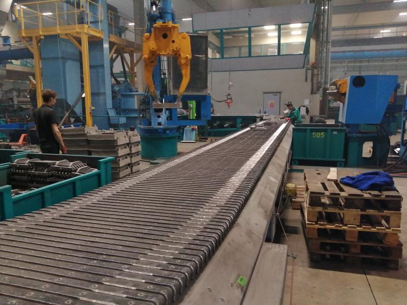 Casting degating & sorting conveyor | Magaldi