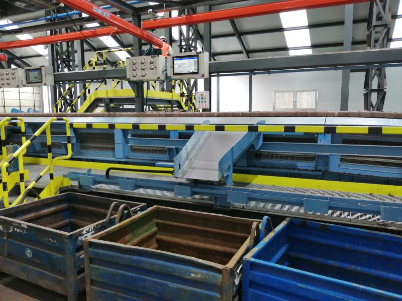 Casting degating & sorting conveyor | Magaldi